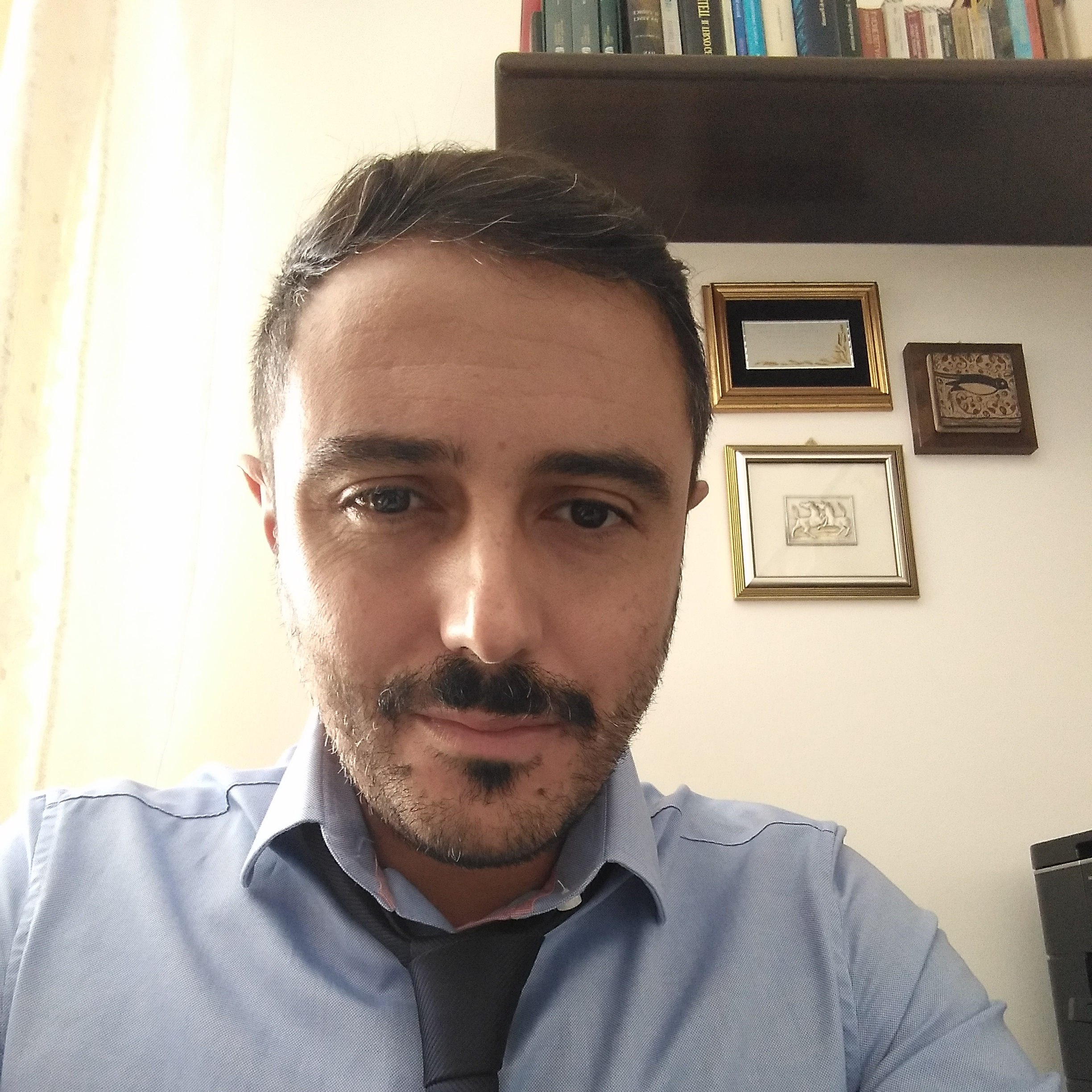 Daniele Perra | Hipérbola Janus